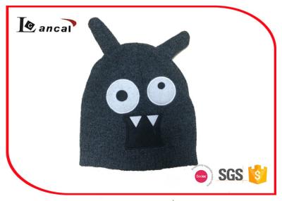 Cina Il Beanie animale di applique di progettazione tricotta il cappuccio che le donne verdi tricottano i cappelli con il bordo in vendita