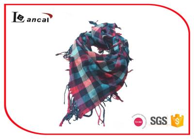 Cina Scialli ed involucri tessuti delle signore del plaid di tartan per le donne, sciarpa controllata acrilico di 100% in vendita