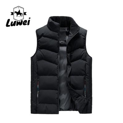 Cina Maschio di alta qualità vestito caldo da esterno poliestere comodato senza maniche zip up gilet vestito di cotone spessa per uomini in vendita