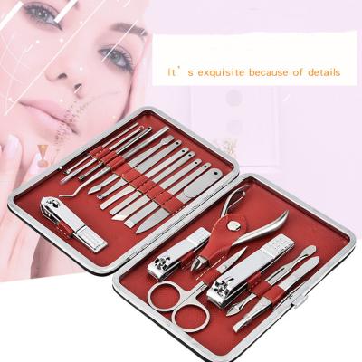 Cina Protable Customized Stainless Steel Nail Clippers Cutter Nail Care Kit Manicure Set in vendita
