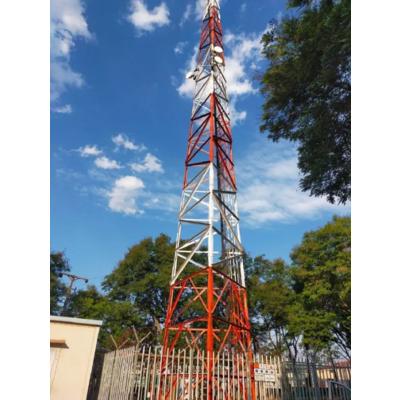 Cina torre d'acciaio 150kmph della grata delle Telecomunicazioni del triangolo di 35m con il rivestimento di colore in vendita