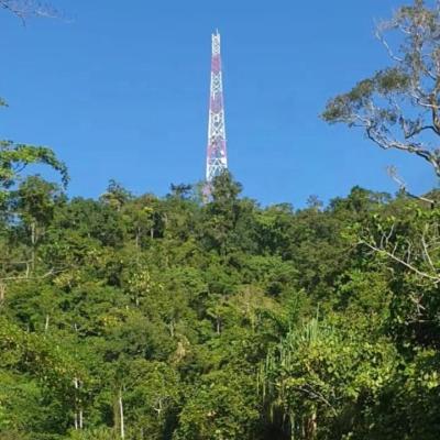 Cina Manutenzione regolare Telecom Torre di acciaio Altura 30-110m Resistenza sismica in vendita