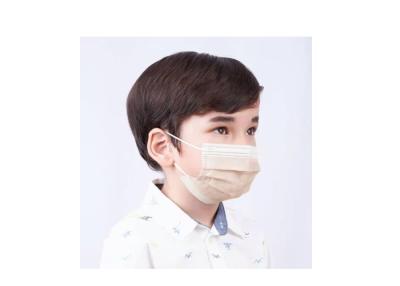 Cina Maschera di protezione eliminabile medica rivestita d'argento di titanio di 3 pieghe con con le fibre antimicrobiche in vendita
