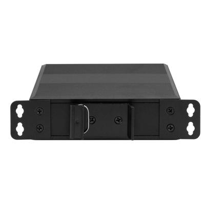 中国 5 ポート ギガビット WEB マネージド スイッチ 100/1000M ネットワーク スイッチ RSTP 802.1Q サポート 販売のため