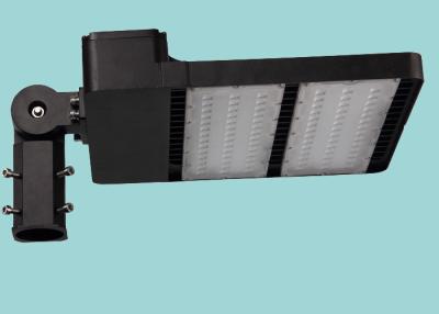 Cina Il parcheggio all'aperto del LED accende il consumo di energia basso impermeabile del IP 65 in vendita