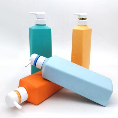 China Factory Price Custom 500ml HDPE Soft Touch Plastic Hair Shampoo Lotion Body Wash Bottles Shower Gel Bottles with Pump Dispenser for sale