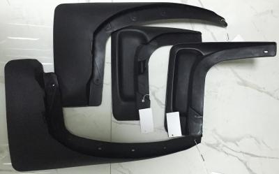 China A lama de borracha de Nissan Patrol Y62 bate FL 63851-1LB0A franco 63850-1LB0A RL 78813-1LB0A RR 78812-1LB0A à venda