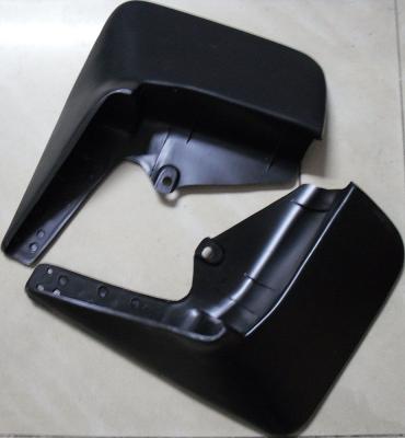 China Auto aletas de borracha da lama para a substituição das partes do corpo de Toyota Hiace RZH104 RZH105 Jinbei à venda