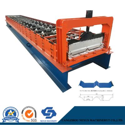 China 760 Standing Seam Lock Roofing Machine with Pre-Cutting System for sale