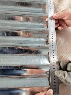 중국 0.1mm 두께 Z40 정규 스판글 풀 하드 컬러 코팅 된 각종 지붕 또는 벽에 대한 펄어 된 밸류에이션 지붕 패널 판매용