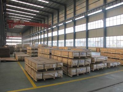 中国 表面 黒 油付けまたは油付けなし 軽く油付け 冷たい ローリング 炭素鋼コイル SPCC SPCD CRC 販売のため