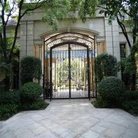 Quality Entrance Trellis Wrought Iron Metal Gates Door Powder Coating OEM for sale
