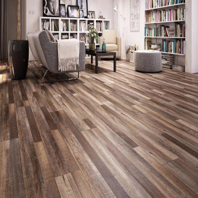 Cina T G 12mm 3D Classic Oak Thailand Click Tan Pavimento Legno Look Laminati Parquet Pavimenti laminati in vendita
