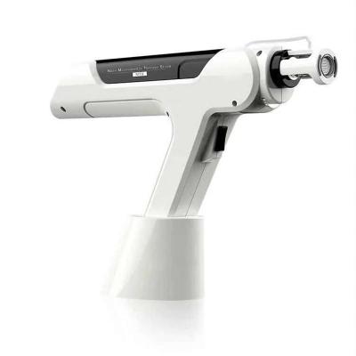 China Máquina portátil de aguja micro de alta calidad Rf, indolora y suave Morpheus 8 Máquina fraccionada para el levantamiento facial en venta