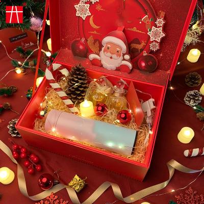 Cina Scatole regalo in cartone fantasia stampate personalizzate con inserti in vendita