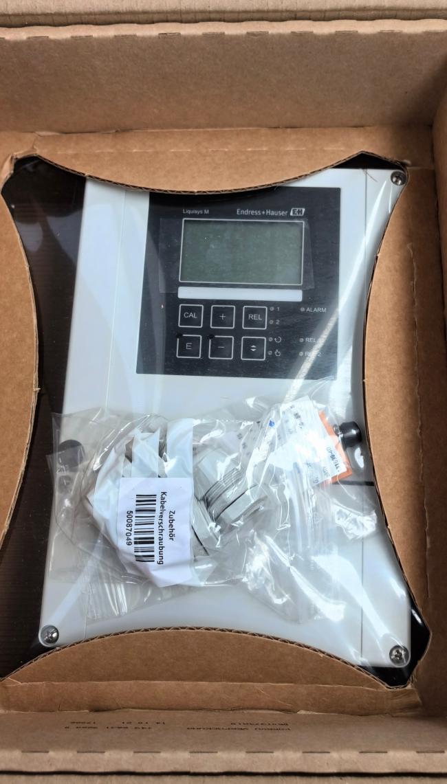 Endress Hauser Liquisys COM253-DX0005 Dissolved Oxygen Transmitter