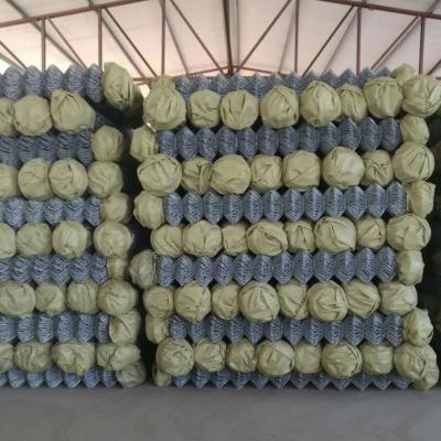 Chine 3.0 4.0 5.0mm Woven Alloy Galfan Galvanized Alloy Wire Chain Link Fence à vendre
