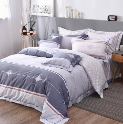 Cina Cotone 100% Rich Stylish Customized Duvet Cover in vendita