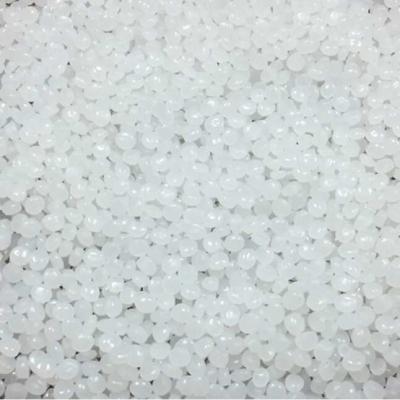 Chine Matière première thermoplastique de film de rétrécissement de LDPE de granules de LDPE de catégorie de film à vendre
