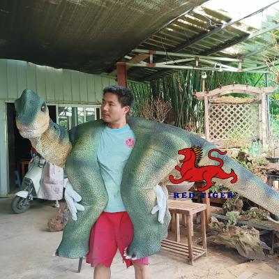 Cina Burattino a mano di dinosauro animatronico personalizzato per uso commerciale in vendita