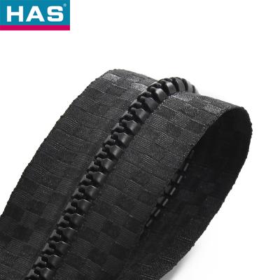 China #5 Resin Zipper with Close-end and Black Plastic Strip For suitcase for sale
