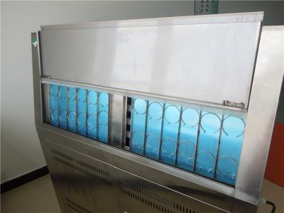 Chine Chambre accélérée par UVB en acier d'essai de désagrégation du SUS 304 pour l'essai résistant de lumière du soleil à vendre