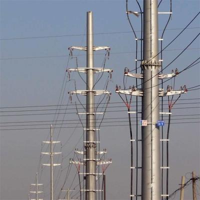 China Poder de acero conectado reborde postes para uso general eléctricos para la línea de la distribución de poder en venta