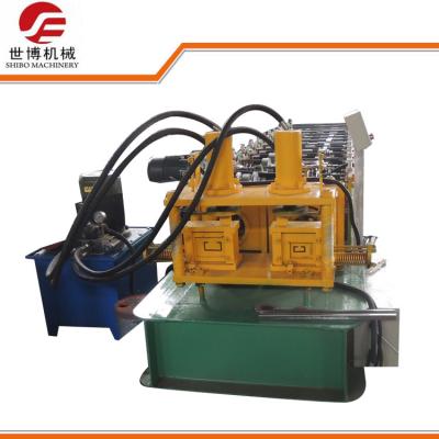 Cina Rotolo d'acciaio dei Purlins del metallo C di profilo di taglio idraulico che forma macchina con due modelli in vendita