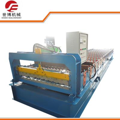 China Färben Sie die überzogene Stahlrolle, die Maschine für die Herstellung der 0,8 Millimeter-Stärke-Wand-Platte bildet zu verkaufen