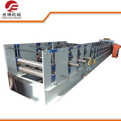 Cina Ampio rotolo del Purlin di forma di dimensione C che forma macchina per i materiali da costruzione d'acciaio in vendita