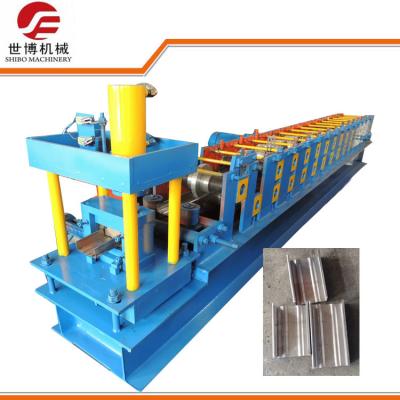 Cina Rotolo dello scaffale di stoccaggio a forma di C che forma macchina per la costruzione dello scaffale di stoccaggio in vendita