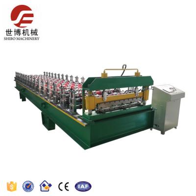 China Trapezoide-Rippen-Deckungs-Blatt-Rolle, die Maschine mit Bewegungs-Blatt des Cr-12 bildet zu verkaufen