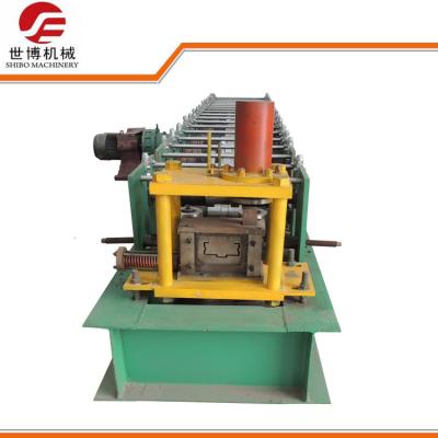 Cina Rotolo di profilo della sezione del Purlin C del metallo che forma macchina con il dispositivo idraulico di taglio in vendita