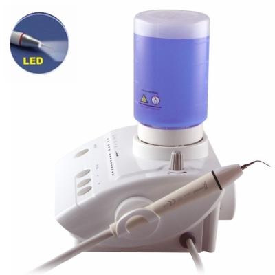 Cina Contatore ultrasonico UDS-E LED del dente con Handpiece staccabile ottico, più conveniente per l'operazione clinica in vendita