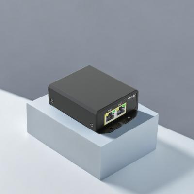 Cina IP40 1000Mbps PoE+ Extender For PoE Network And Power in vendita