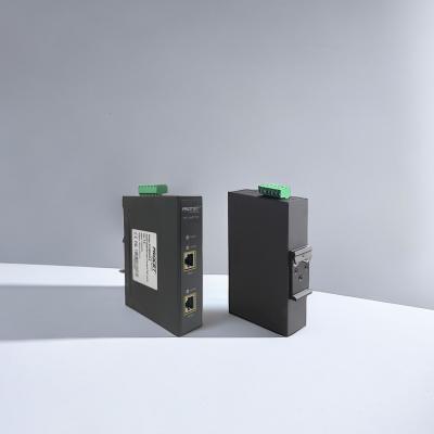 Cina PT-PSE105GW-E-10 10G midspan injector con PoE Scatta il potenziale della tua rete in vendita