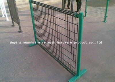 China Malla de alambre revestida del Pvc que cerca la estructura de la rejilla sucinta para la cerca del recinto de los cerdos en venta