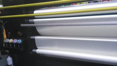 中国 旗の作成のための二重 DX7 印字ヘッドのデジタル生地の印字機 販売のため