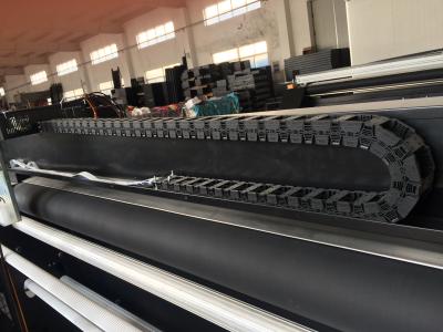 Китай Прокладчик ткани большого формата с подогревателем для напольный делать флага зеркала продается