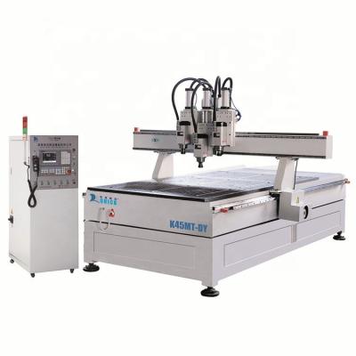 Cina 3 Axis Furniture Industry Supplier Multi Head Woodworking Cutting Engraving in vendita