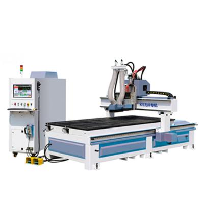 Cina MDF Woodworking CNC Router Furniture Cabinet Drilling Cutting Router Machine in vendita