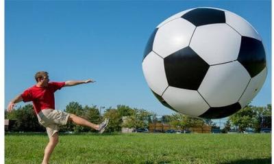 Cina La pubblicità personalizza i palloni gonfiabili del pallone da calcio per l'evento di sport di calcio in vendita
