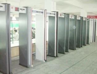 Cina Metal detector LCD della pagina di porta di zone dell'esposizione 18 in vendita