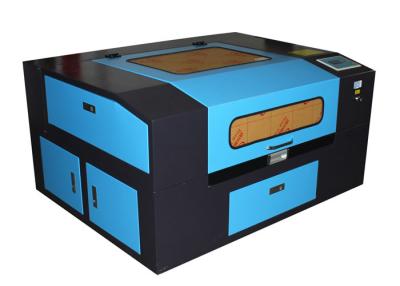 Cina mini tagliatrice del laser 50W con l'Z-asse motorizzato/collegamento rotatorio in vendita