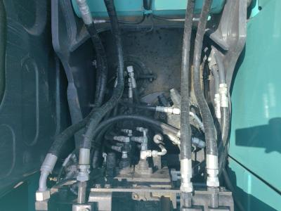중국 14 Ton Used Kobelco Excavators SK140 Middle Backhoe Excavators Kobelco Sk 140 74kw 판매용