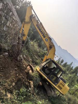 중국 Original Japan Brand Komatsu Used Backhoe Excavator Pc200-8 With Huge Capacity For Mining 판매용