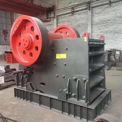 Cina Grandi frantumatori primari di mascella nel processo di estrazione di minerali metallici in vendita