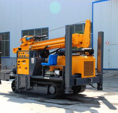 Chine 200 mètres de grand puits d'eau de Borewell de moteur pneumatique de la machine 73kw Yuchai rotatoire à vendre