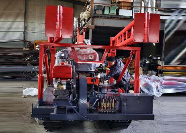 GY200 Drilling Rig side operational view