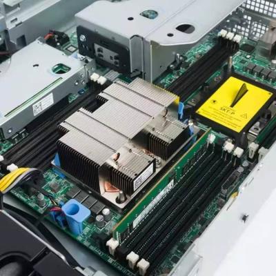 Cina R540 server Xeon 2-socket 2U rack enterprise storage virtualization AI intelligent network host computer in vendita